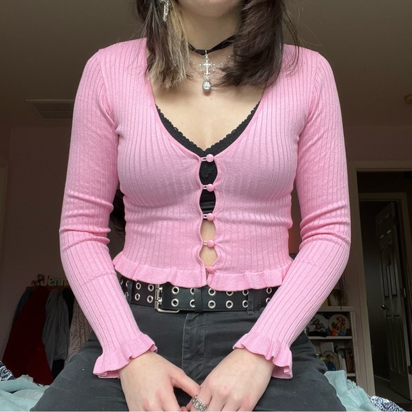 H&M | Tops | Balletcore Pink Cropped Ruffle Hem Cardigan Top | Poshmark